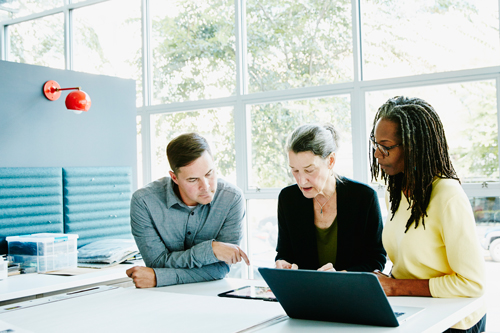 Coaching people through the Change Curve | Insights